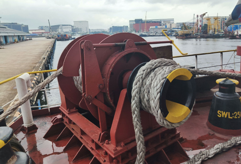 Mooring Winch On Ship | PDF