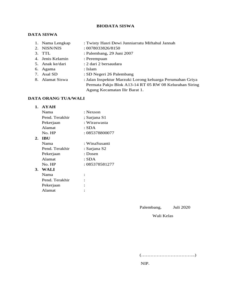 Biodata Siswa Twisty Hasri Dewi | PDF