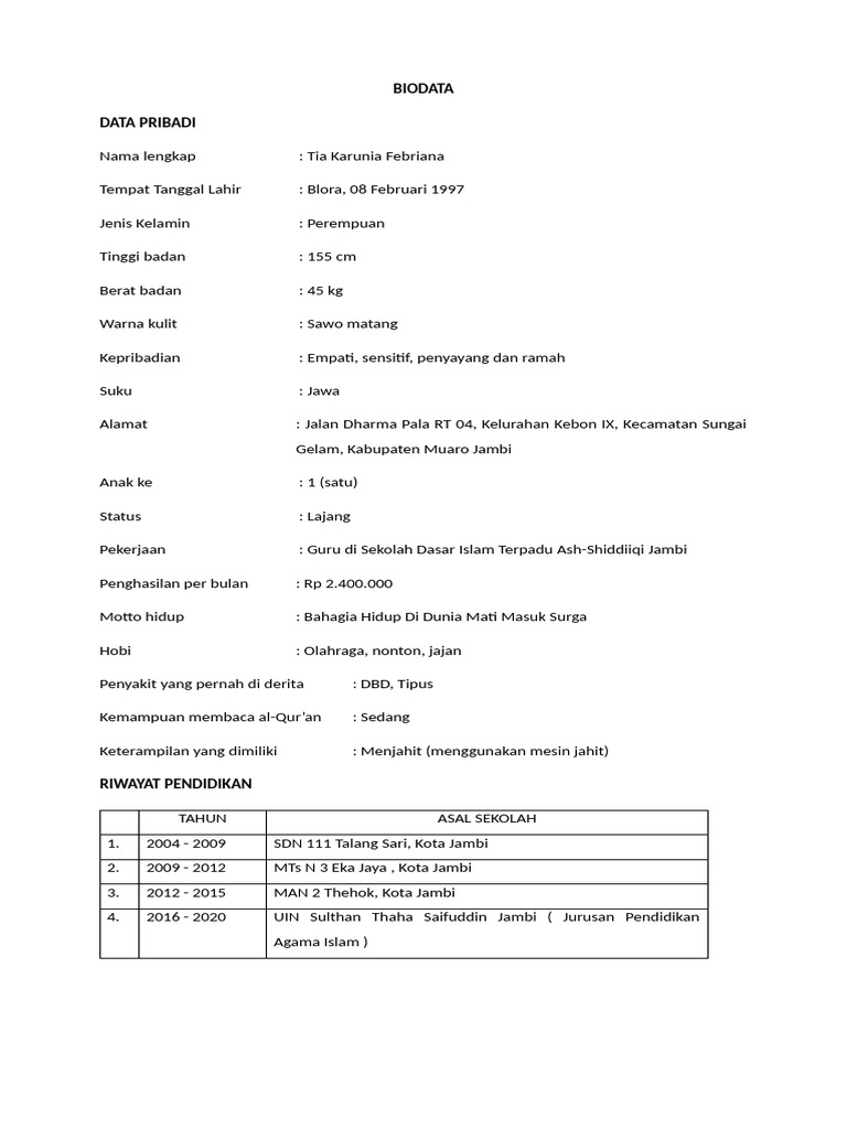 Biodata Tia | PDF
