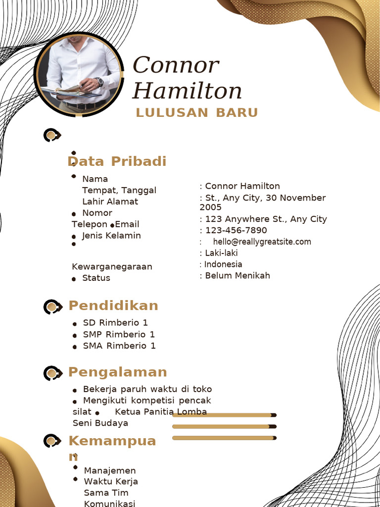 Putih Emas Elegan Modern CV Resume Riwayat Hidup | PDF
