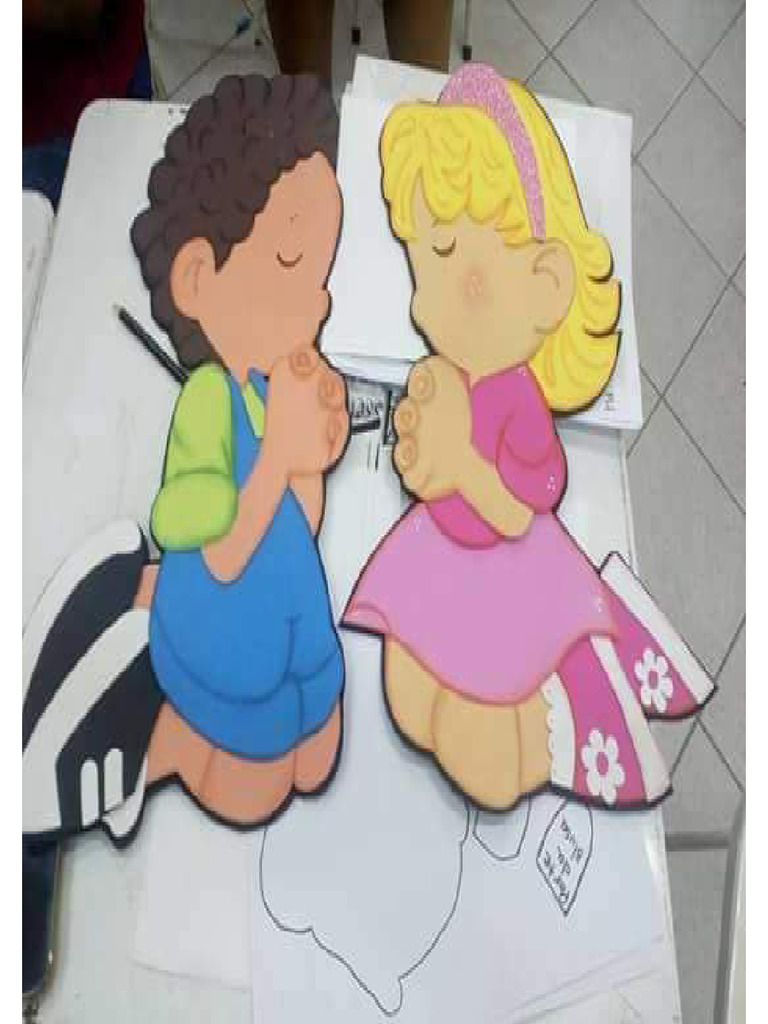 Molde Menino e Menina Orando - Erica Rangel | PDF