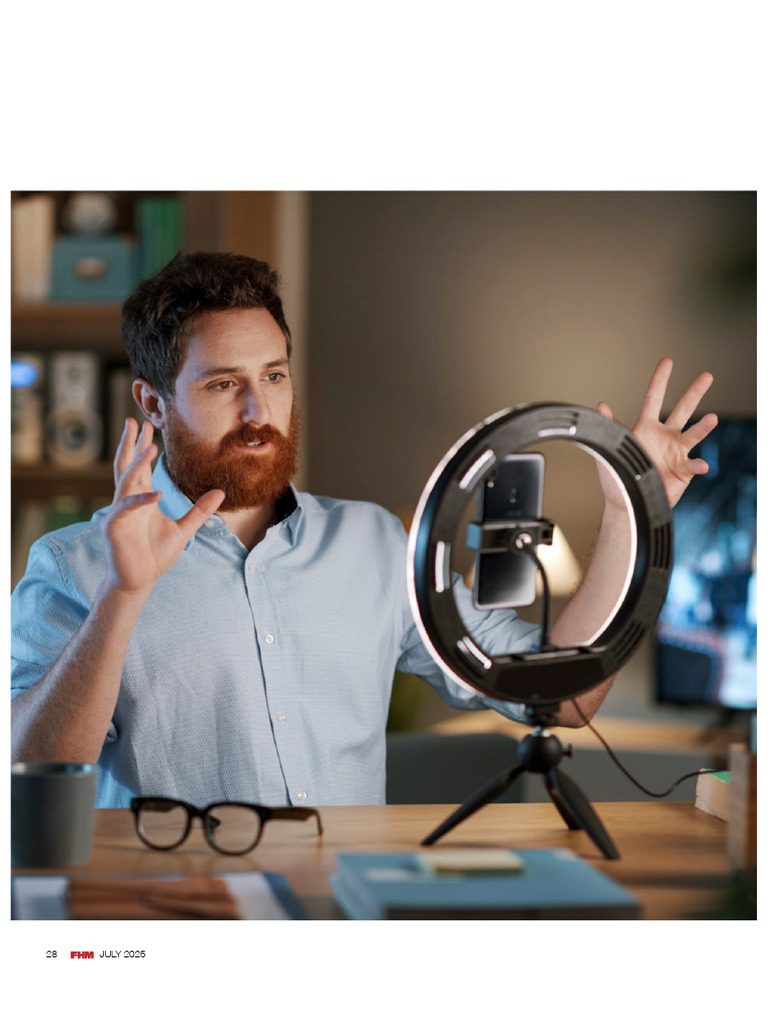 FHM - Uk - 2025 07 - Digital Wolves | PDF