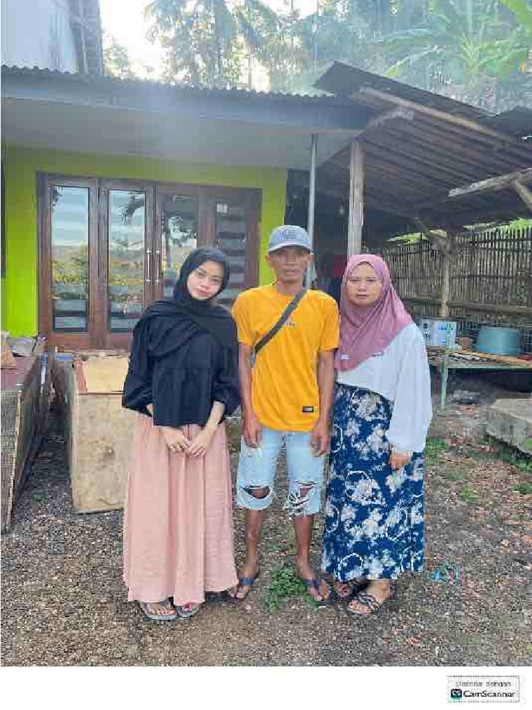 Foto Rumah Revy Aulia Putri | PDF