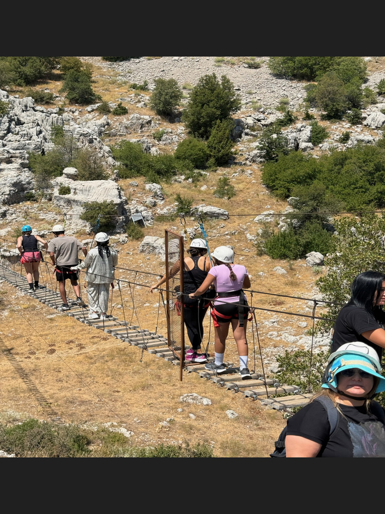 Thur 24 July 2025 - ICloud Photo Sharing | PDF