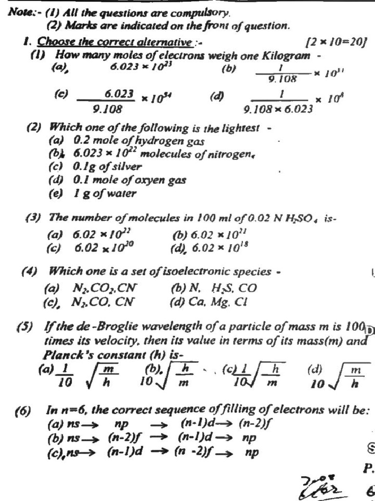 Chemistry Quiz: Mole Calculations & Concepts | PDF