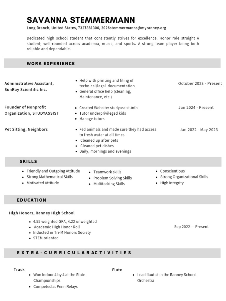 Black and White Standard Professional Resume | PDF