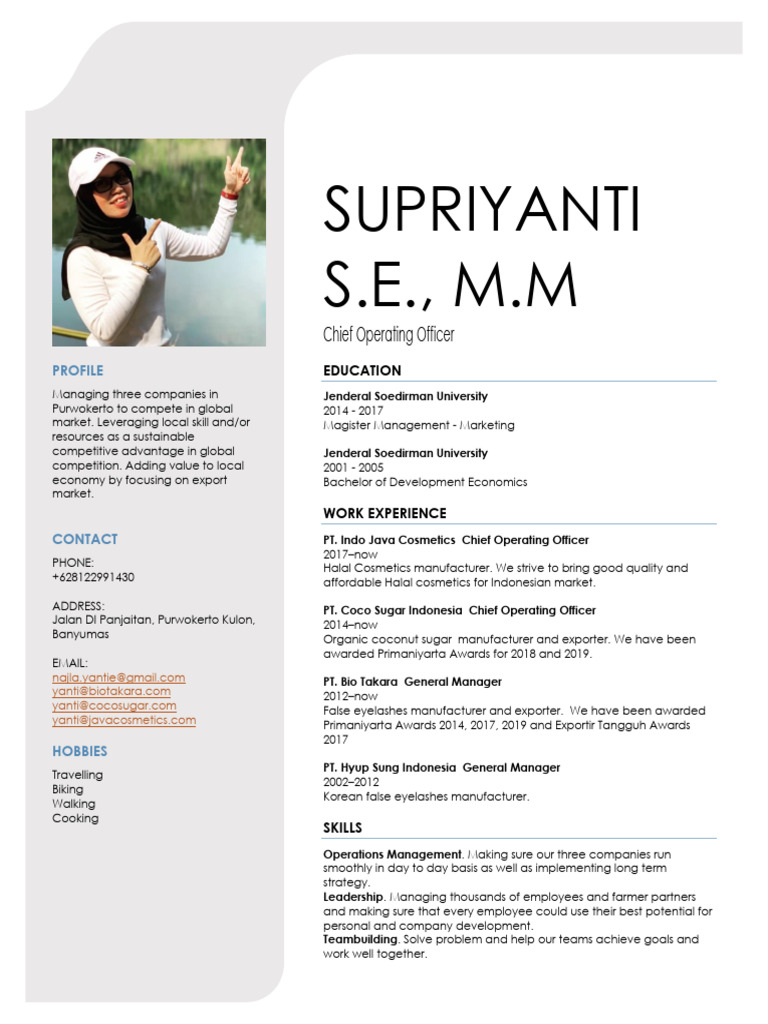 COO Profile: Supriyanti's Expertise in Global Markets | PDF | Economies