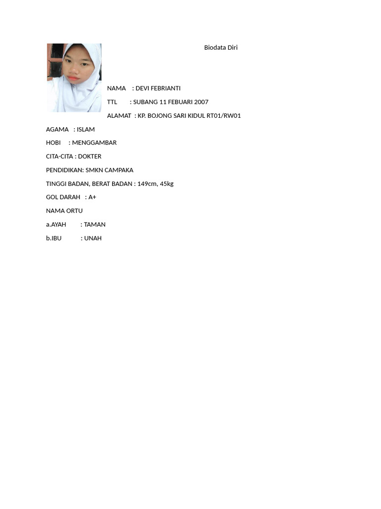 Biodata Devi Febrianti: Cita-Cita Dokter | PDF