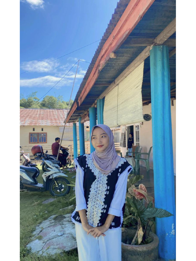 Foto Full Badan 2 | PDF