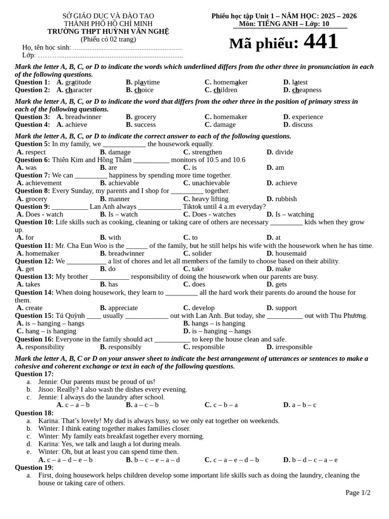 UNIT 1 - HỌC SINH | PDF | Family | Teachers