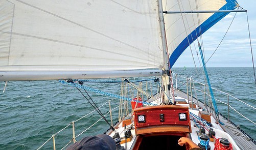 Installing A New Whisker Pole - Sail | Everand