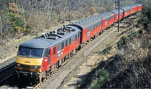 Class 90s In BR Colours - Rail Express | Everand