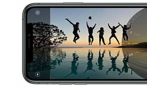 How To Use The Over-capture Feature In The New IPhone Camera To Crop ...