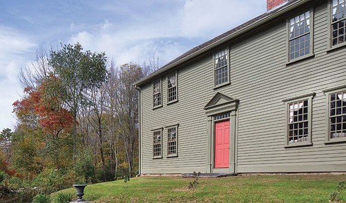 A Visit To The PIGEON Inn - Old House Journal | Everand