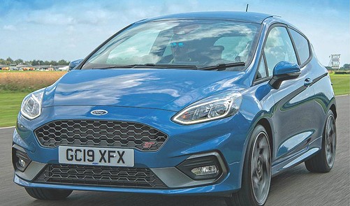 Driven Mk8 Fiesta St On Track - Fast Ford | Everand