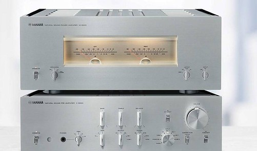 Yamaha C-5000 / M-5000 - Sound and Image | Everand