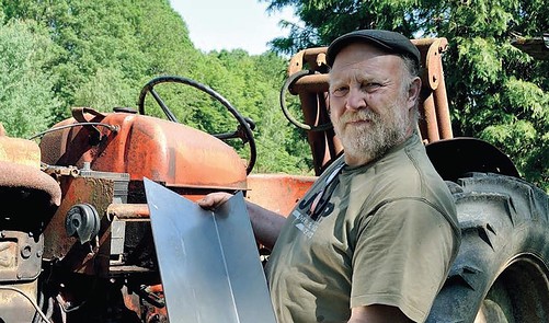 Nuffield Battery Box - Tractor & Farming Heritage | Everand