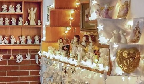 The Collector - Angels on Earth magazine | Everand