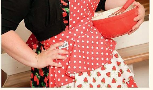 How To Make... Bunting Biscuits - Baking Heaven | Everand