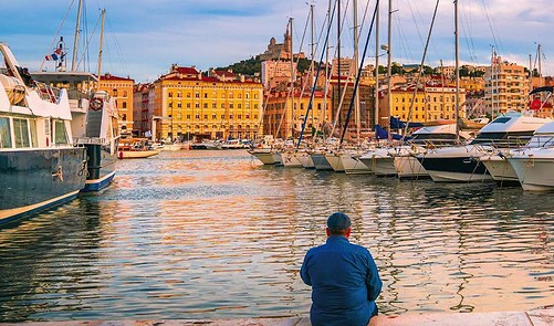 Marseille - National Geographic Traveller (UK) | Everand