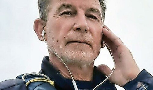 Efficient Anchoring By Mobile Phone - Practical Boat Owner | Everand