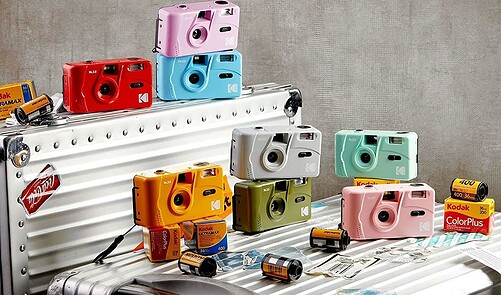 Best Disposable Cameras That Are Great For Parties, Holidays And ...