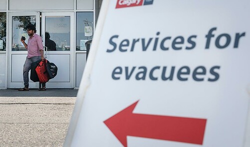 Park Rangers In Canada Search For Stragglers In Evacuation Zone Of Two ...