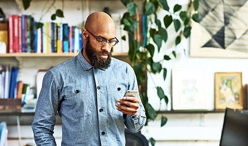 How Looking At Your Phone Can Lead To Neck Pain - Futurity | Everand