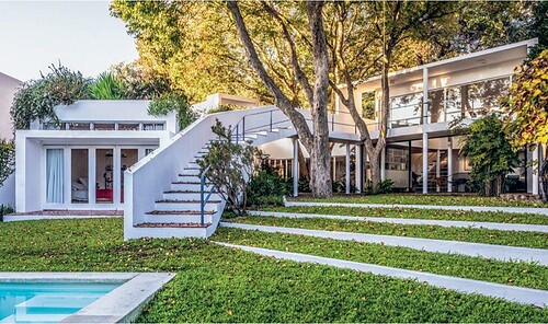 10 building An Icon - Visi | Everand